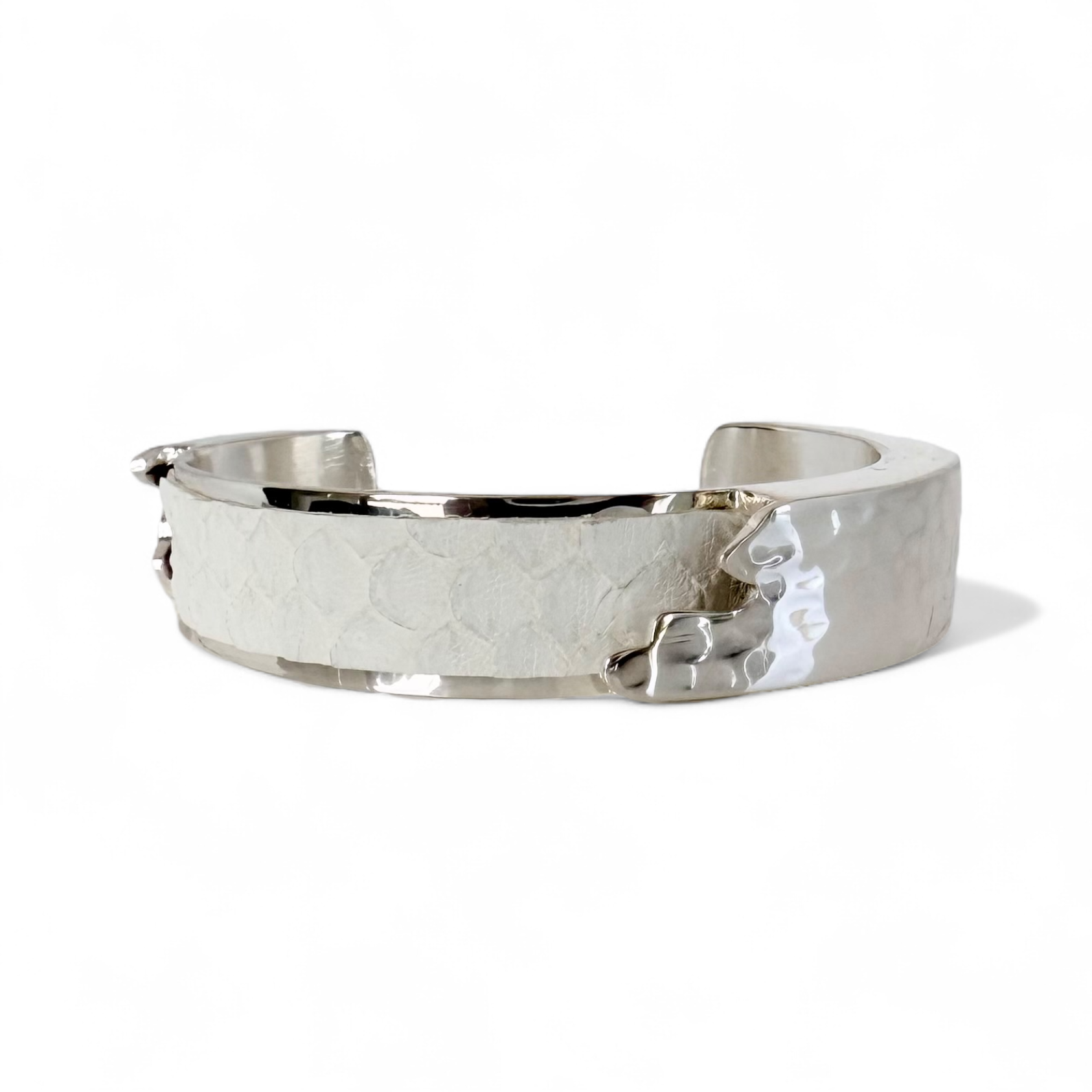 .5 Dallas White Python - Silver – Rustic Cuff