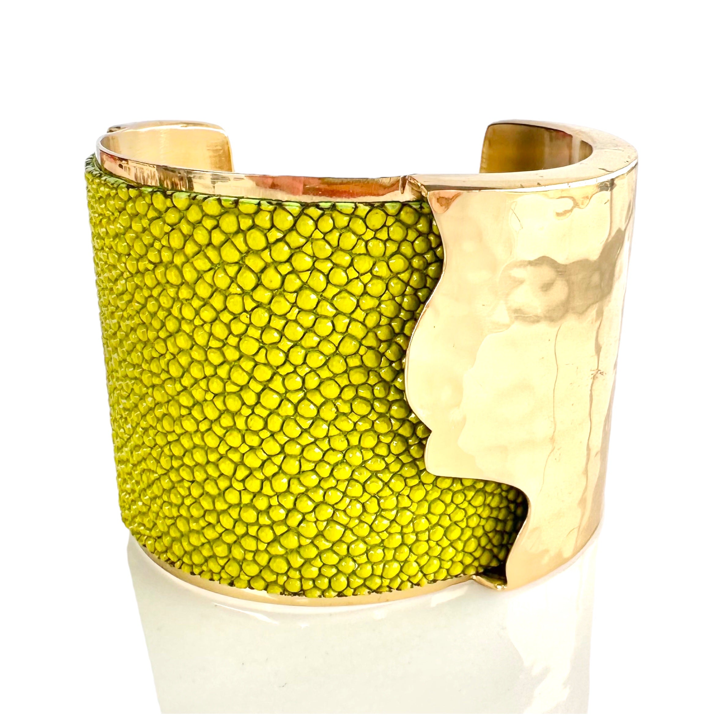 Dallas Stingray 2.0 Gold- Lime – Rustic Cuff